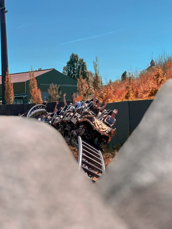 Le Parc Astérix lance le Festival Toutatis et son roller coaster unique ...